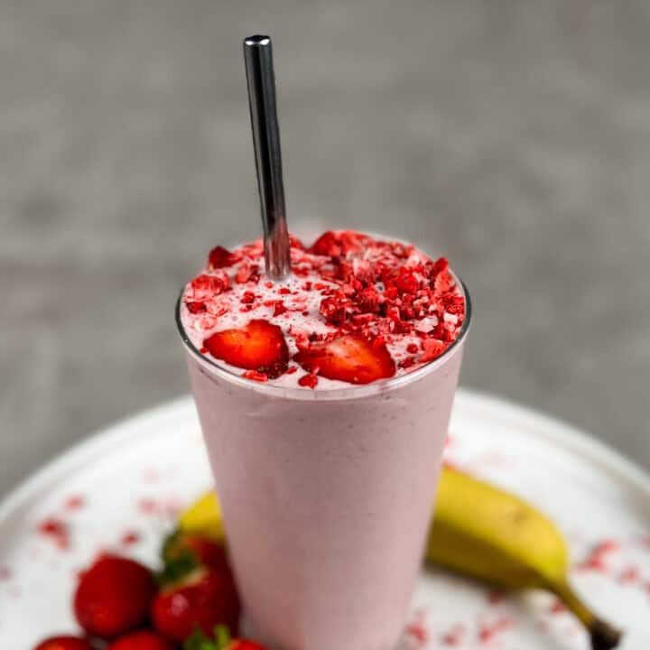 McDonald's Strawberry Banana Smoothie - Better Cheat Meals